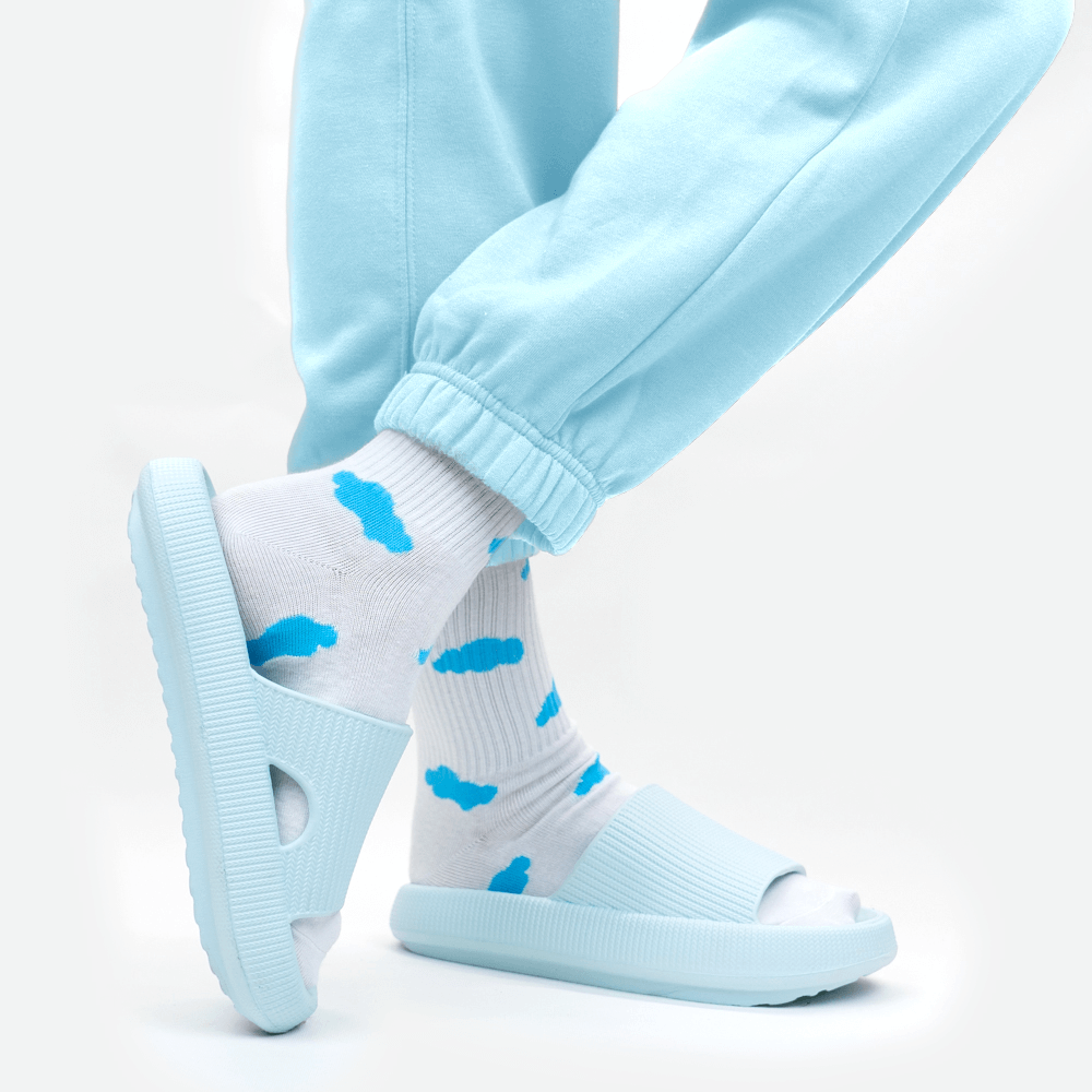Is It OK to Wear Socks with Slides? – Cloud Slides